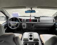 China King Long Second Hand Van Mini Bus 15seats 2438ml Displacement for sale