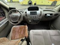 China Used Maxus 10-seat commercial vehicle maxus used van for sale