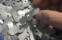 China Custom Precision Stainless Steel Link Plates – Center-Hole Stamped Mounting Tabs for Mechanical & Tool Assemblies** for sale