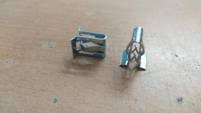 China Durable Steel Retaining Clip Clamps – Automotive Fastening Components for Cable, Pipe & Panel Fixing for sale