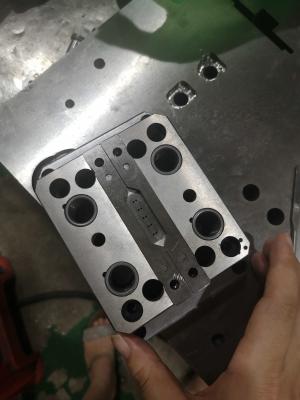 China High-Precision Progressive Mold for Fuse Connectors – Custom Tooling for Electrical Stamping for sale