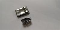 China Annealing Electrolytic Plating Stainless Steel Cable Clamp Tolerance 0.02mm for sale