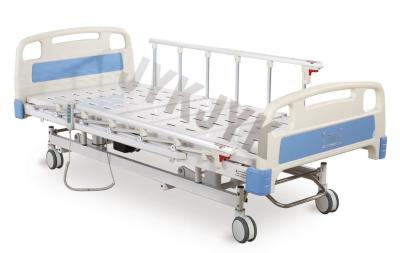 China Hydraulic MOTECK Motorized Adjustable Hospital Bed Medical Grade 250kg With Footboards for sale