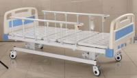 China Hydraulic MOTECK Motorized Adjustable Hospital Bed Medical Grade 250kg With Footboards for sale