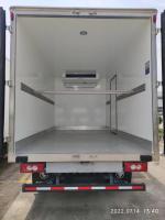 China HOWO 4*2 Refrigerated Box Truck Meat And Chicken Box Fridge Van for sale