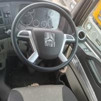 China Used Sinotruck 4x2 HOWO Dump Truck With 300-400L Fuel Tank Capacity And Left Steering for sale