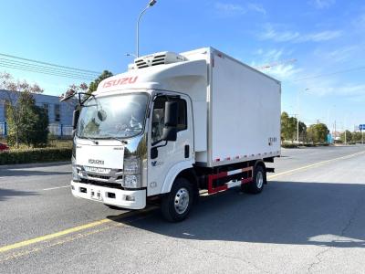 China Energy Saving And Environmental Protection Isuzu M100 Refrigerated Truck for sale