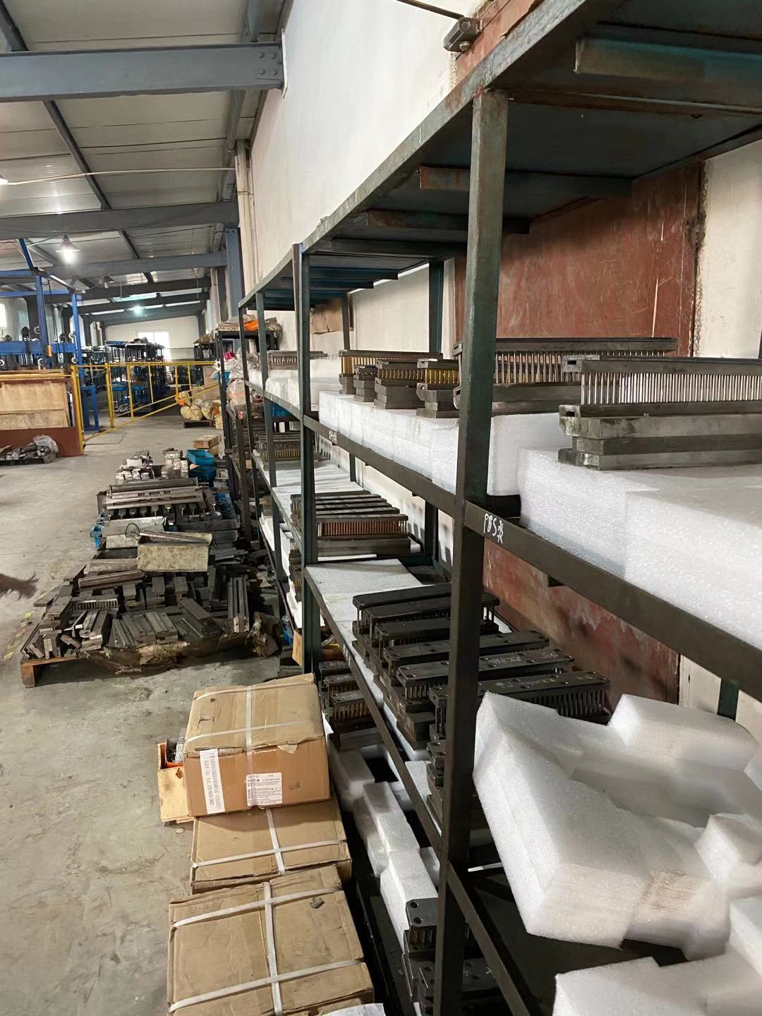 Machines moulds