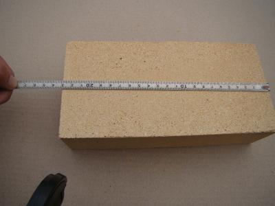 China Fireplace Fire Clay Brick High Density Fireproof Alumina Insulation Refractory Brick for Furnace for sale