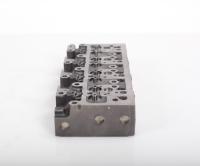 China S4D95 4D95 Engine Cylinder Head For Komatsu PC120-5 Excavator for sale