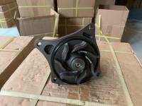China 4D31 ME015045 Water Pump For Mitsubishi 4D30 4D31 4D32 4D51 Engine for sale