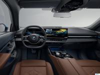 China 2024 525LI M Sport Petrol Sedan -Made Luxury Car with Electric Driver's Seat Adjustment for sale