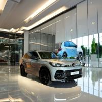 China 2024 Volkswagen Tiguan L 2.0T 330tsi 380tsi 300tsi Gasoline SUV Automatic Automobile for sale