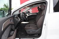 China SUV City Ride-On Car Q5 E-Tron-50 E-Tron Quattro Shining Brocade Suit Electric Vehicle for sale