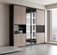 China Custom Luxury Whiskey Display Cabinet with Aluminum Frame & Glass Doors - 45 Day Lead Time, Commercial Grade Wine Rack with Integrated Lighting for sale