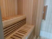 China Traditional Finn Sauna Red Cedar Dry Steam Sauna for 4 People with 6-8mm Tempered Glass and 0-60 Minute Timer for sale