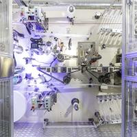 China Sanitary Napkin Production Line 1200pcs/min PLC Control CE Certified 240V 50Hz for sale