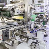 China CE Approved 1200pcs/min Sanitary Pad Making Machine 240V Customizable for sale