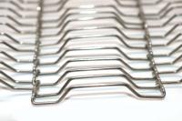 China Stainless Steel Wire Mesh Conveyor Belt 20m x 0.613m with 86% Open Area for Food Processing and Industrial Applications for sale
