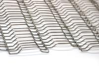 China Double Balanced Chain Stainless Steel Hinge Belt Conveyor 20m Length 0.613m Width with 86% Open Mesh for Industrial Dryers for sale