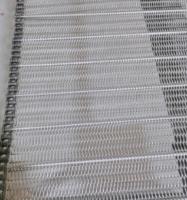China Customized Food Grade 304 Stainless Steel Wire Mesh Conveyor Belt with 100-6000mm Width and -55°C to 1150°C Temperature Range for sale