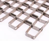 China Galvanized Horseshoe Hinged Stainless Steel Conveyor Belt Wire Net - 0.8-3mm Thickness, 19.05-76.2mm Rod Pitch for sale