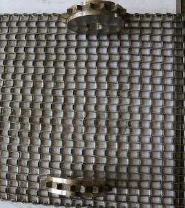 China Custom Stainless Steel Flat Wire Conveyor Belt Chain Mesh - 304 Grade, Multiple Sizes for Assembly Lines for sale