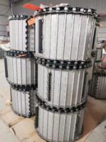 China Galvanized Stainless Steel Plate Chain Conveyor Belt for CNC Chip Removal - Custom Pitch & Length Options for sale