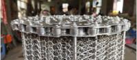 China High Temperature Resistance Chain Drive Flat Flex Belt Wire Mesh Conveyor 1M-2M Width 100-200m Daily Capacity for sale