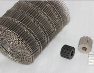 China SS Woven Food Mesh Belt 16 Gauge Stainless Steel Conveyor Belt 300-4200mm Width for Industrial Applications for sale