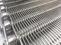 China 316l Flat Wire Mesh Belt Temperature Resistant Chain Wire Mesh for sale