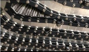 China SS304 Stainless Steel Chain Mesh Conveyor Belt 0.8-4mm Wire Diameter 0.2-4m Width High Temperature Resistant for sale