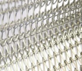 China Stainless Steel Spiral Weave Mesh Conveyor Belt 1.2-10mm Wire Diameter 4000mm Width for sale