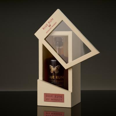 China Luxury Whisky Packaging Cardboard Wood Metal Magnetic Wine Bottle Box With Clear PVC Glass Window for sale