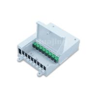 China Compact Fiber Optic FTTH Splitter Box 1:8 Wall Mounting With 1 Cable Inlet for sale