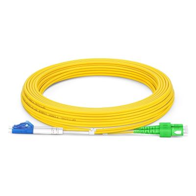China LC-LC Fiber Optic Patch Cord 3m with 2.0mm Jacket and 10mm Bend Radius for Communication Systems for sale