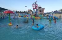 China Custom Kids Water Park Equipment with 500kg Capacity & 12+ Year Lifespan - Fiberglass Slides & Pool Integration for sale
