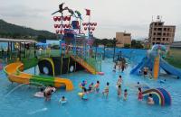 China Fiberglass Kids Commercial Water Play Equipment with Slides - 500kg Capacity, 12+ Year Lifespan for sale
