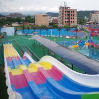 China Customized Water Park Equipment LANCHAO-WTP01 with 500kg Capacity & 12+ Year Lifespan for sale