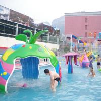 China Lanchao Kids Water Park Playground with Fiberglass Water Slide - 500kg Capacity, 12+ Year Lifespan for sale