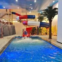 China Custom Fiberglass Water Slide for Indoor Parks - 500kg Capacity, 12+ Year Lifespan, Family Entertainment Equipment for sale
