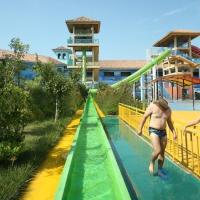 China Fiberglass Aqualoop Body Water Slide for Amusement Park for sale