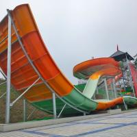 China Large Aqua Park Equipment Fiberglass Water Slide (2 Players) for sale