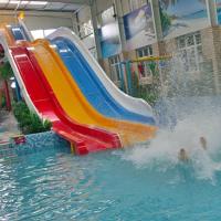 China Customizable 8m Height Rainbow Water Slide with 180 Guests/Hour Capacity - Fiberglass Pool Slide for Amusement Parks for sale