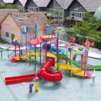 China Customizable Fiberglass Water Park Spray House with 500kg Capacity and 12+ Year Lifespan for sale