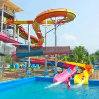 China Customized Fiberglass Water Park Slide 8m Height 180 Guests/Hour Capacity for Amusement Parks for sale