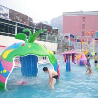 China LANCHAO Fiberglass Water Play Equipment for Amusement Parks - 500kg Capacity, 12+ Year Lifespan for sale