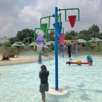 China LANCHAO Fiberglass Water Play Equipment for Amusement Parks - 500kg Capacity, 12+ Year Lifespan for sale