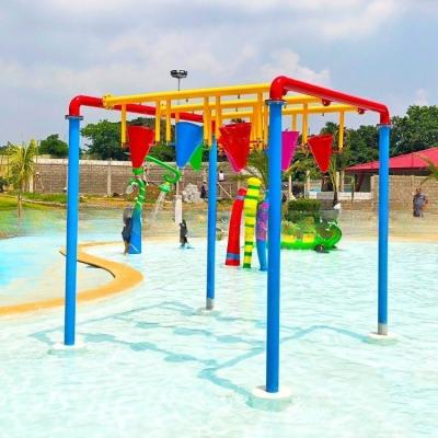 China Fiberglass Water Park Spray Toys with 500kg Capacity and 12+ Year Lifespan for Amusement Parks for sale