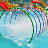 China Customized Outdoor Water Park Buckets with 500kg Capacity and 12+ Year Lifespan - Anti-UV Fiberglass Construction for sale